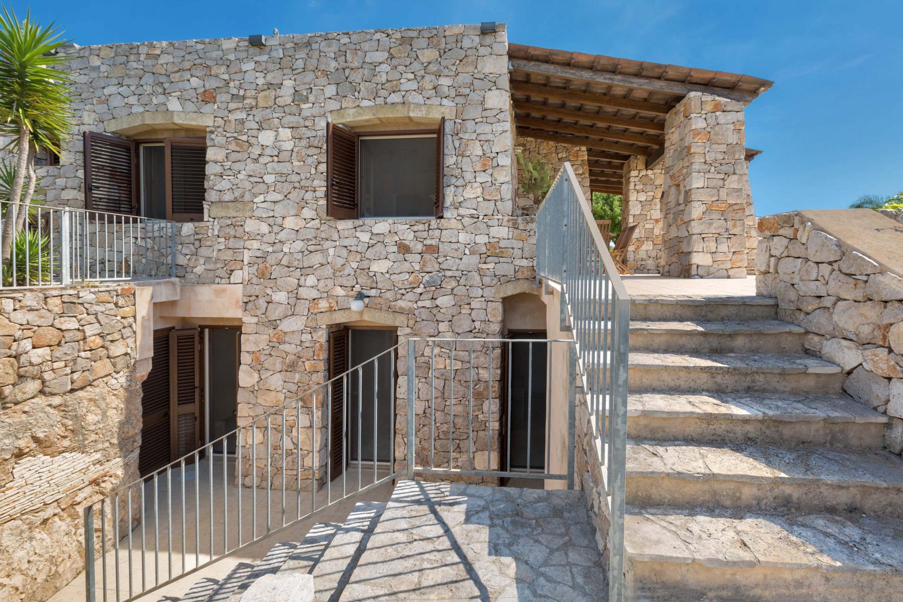 Large Villas in Puglia - Villa Apuli | Isula Travel