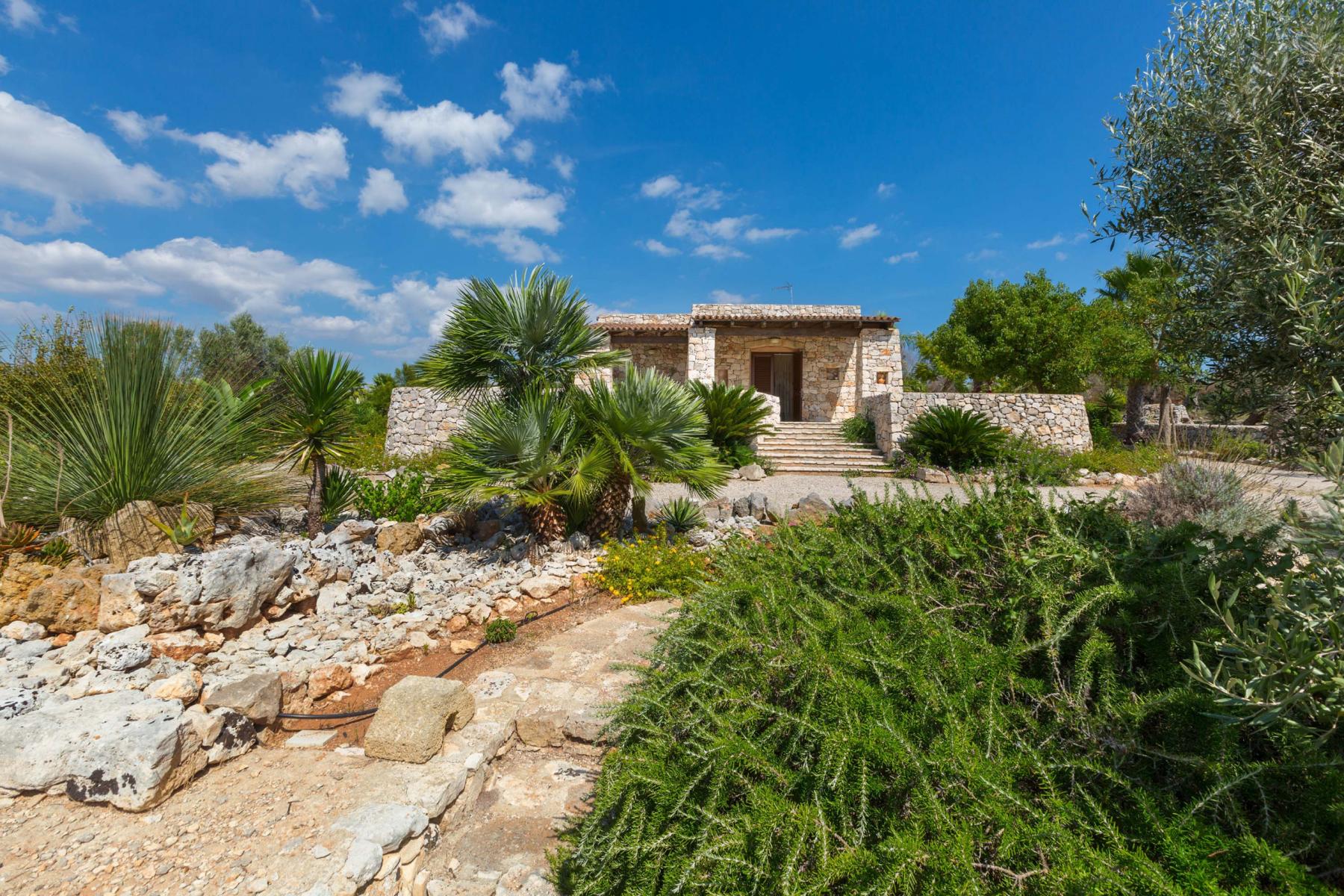 Large Villas in Puglia - Villa Apuli | Isula Travel